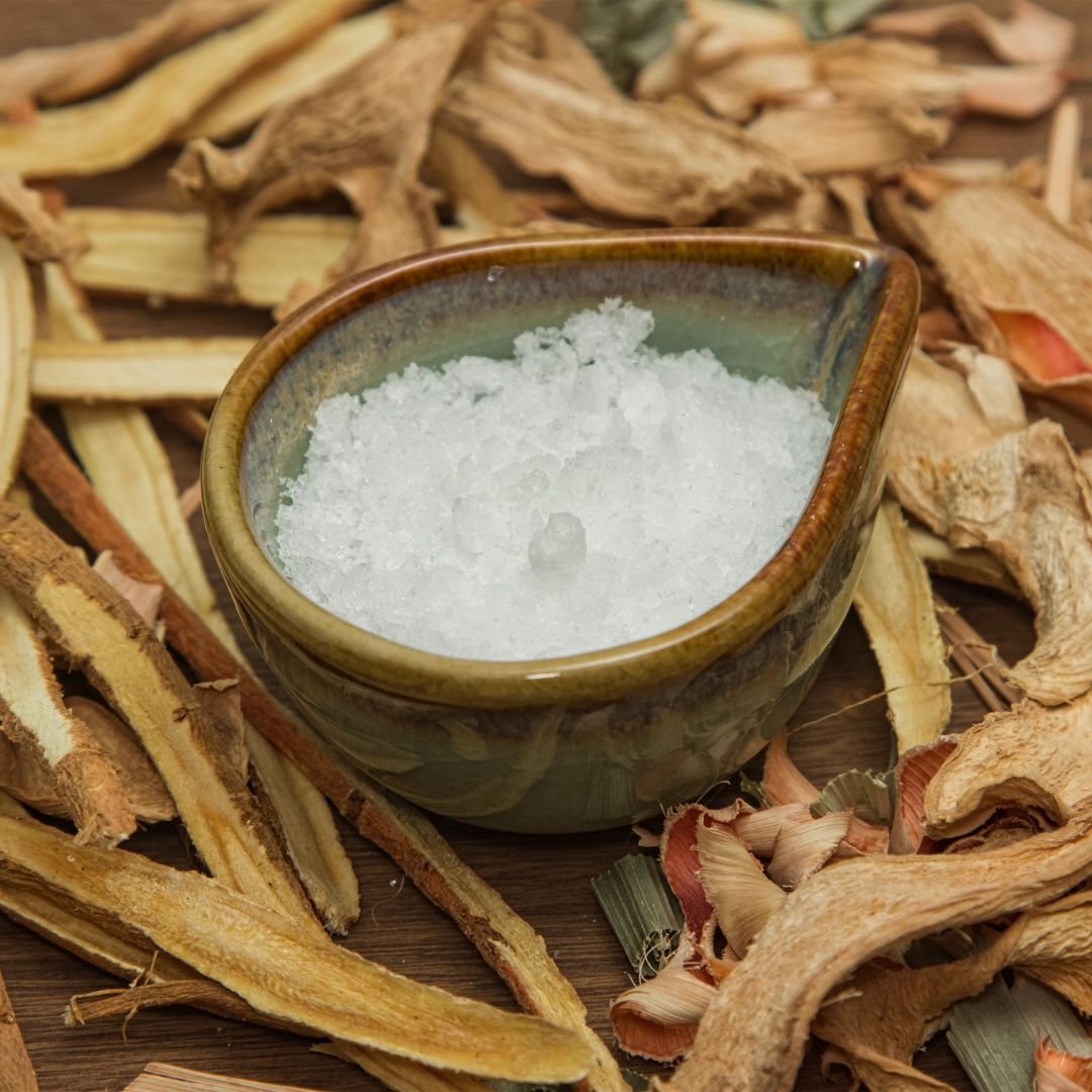 6 Powerful Benefits of Burning Camphor in the House